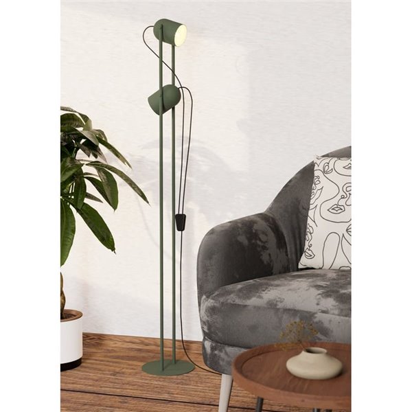 Lampadaire TILSTON Loden Green 1425 mm avec 2 ampoules E14 | LeonLeds